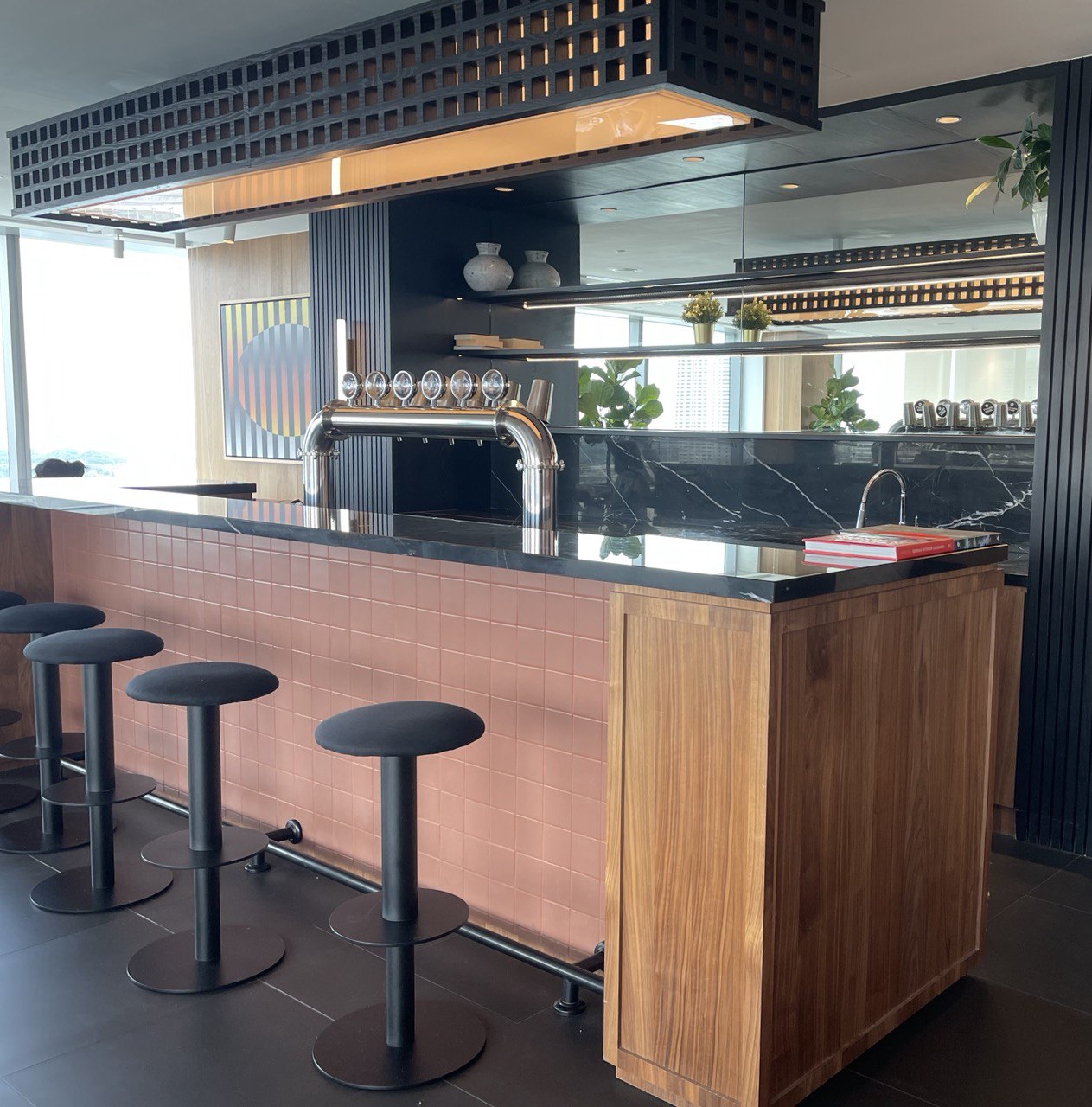 Coworking Series: We Visited WeWork At Collyer Quay, The Largest Of Its ...