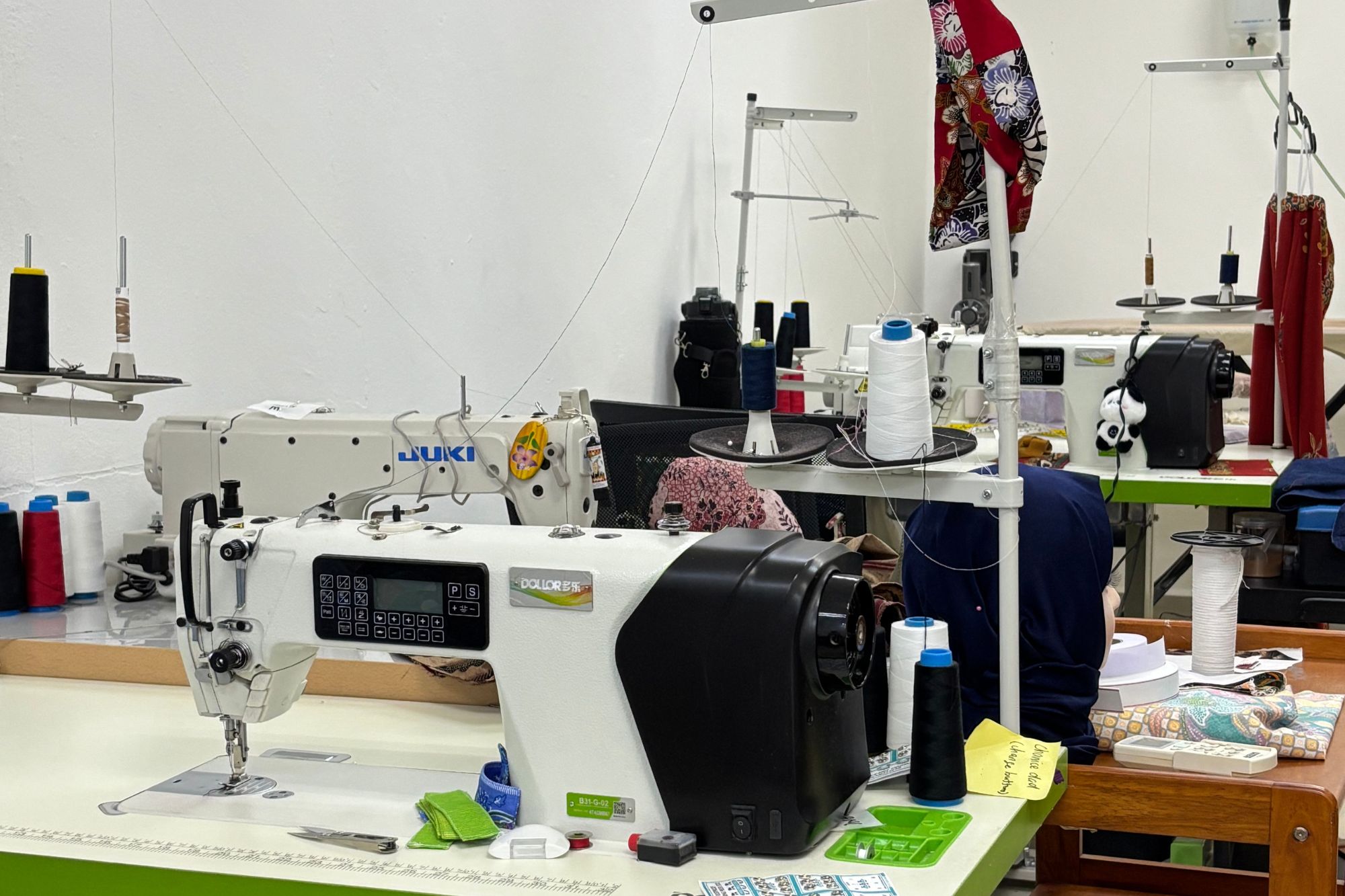 How 29-Year-Old Founder Of Inisaya Is Re-Inventing Batik For ...
