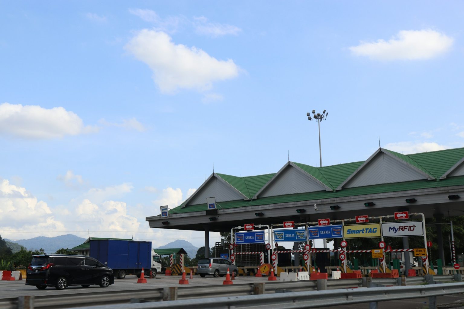 Travelling To Malaysia: Guide To Reloading Your Touch 'n Go Card, And ...